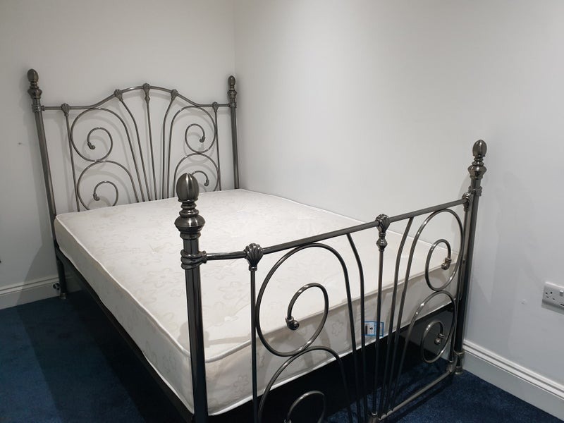 Double Room for Rent Reading - Rent Room IG1 UK • 3WEBS.CO