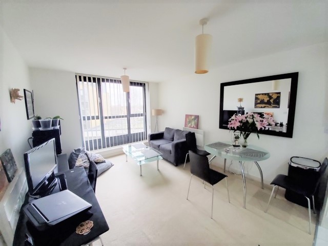 Beautiful 1 Bedroom Flat to Rent Canning Town Zone 2 • 3WEBS.CO