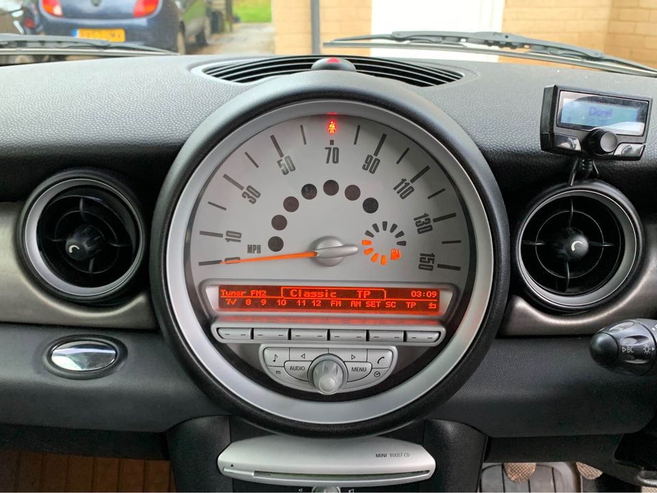 Used Mini Cooper 1.6 Petrol for Sale in Cheltenham UK • 3WEBS.CO