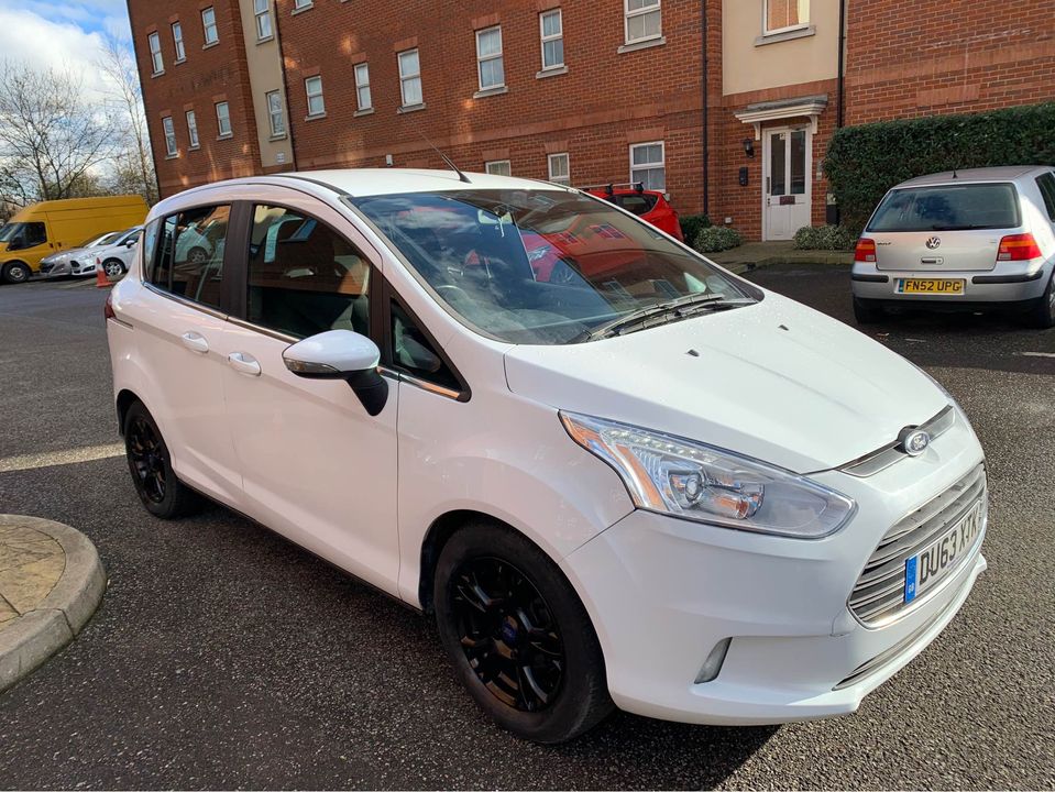 Used Car Ford B-Max for Sale in Ilford • 3WEBS.CO